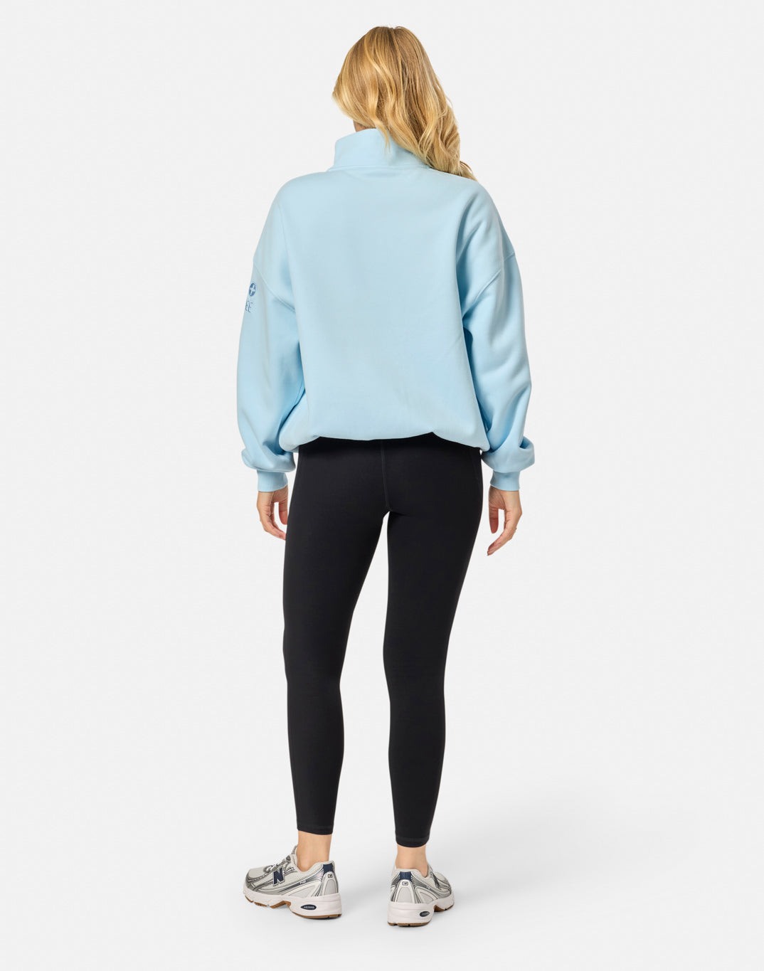 Snap Collar Sierra Sweatshirt in Baby Blue – Gym+Coffee USA